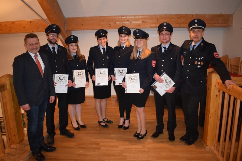 Freiwillige Feuerwehr Harthausen blickt zurück – B304