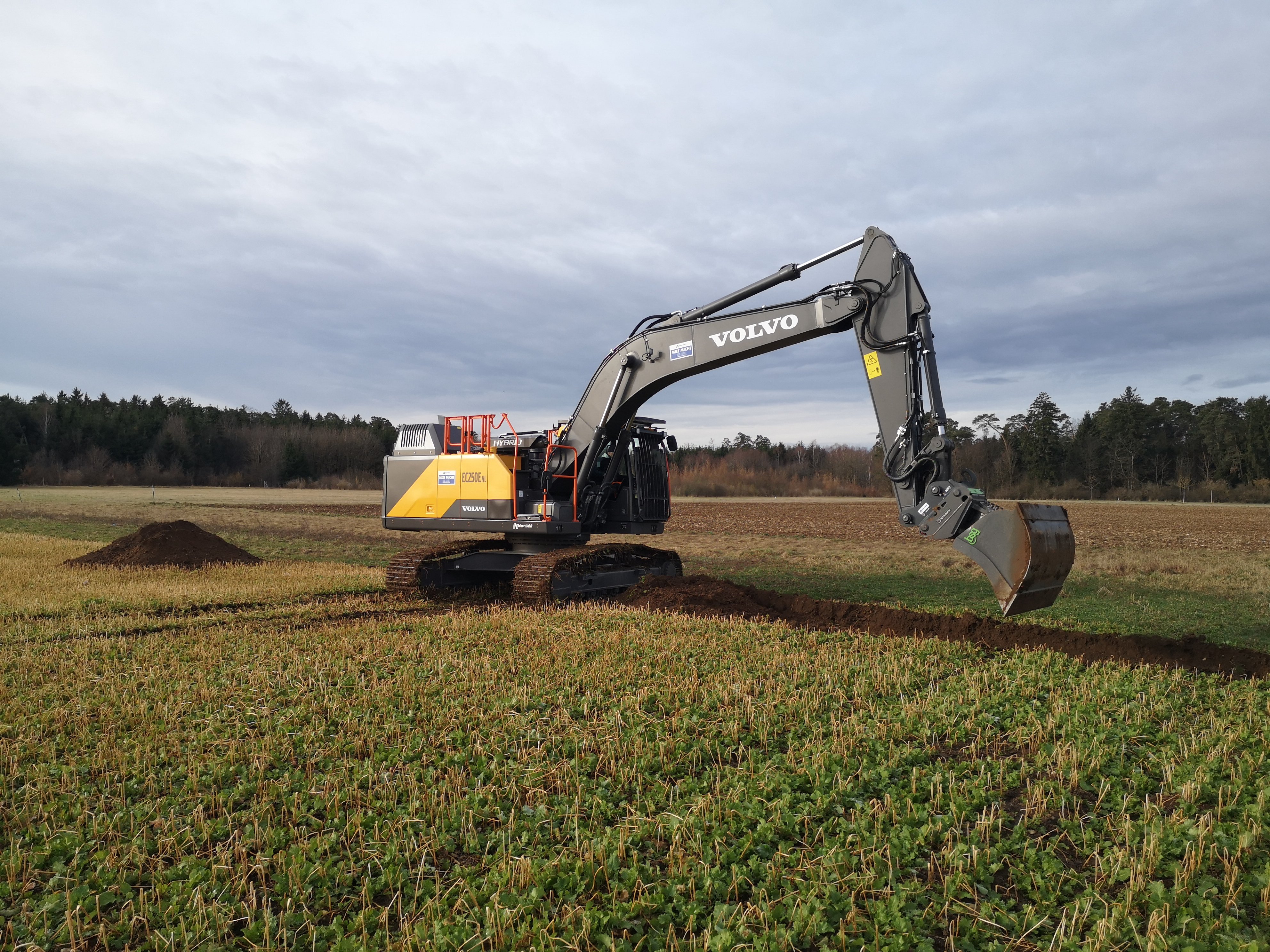 Der Bagger rollt – B304